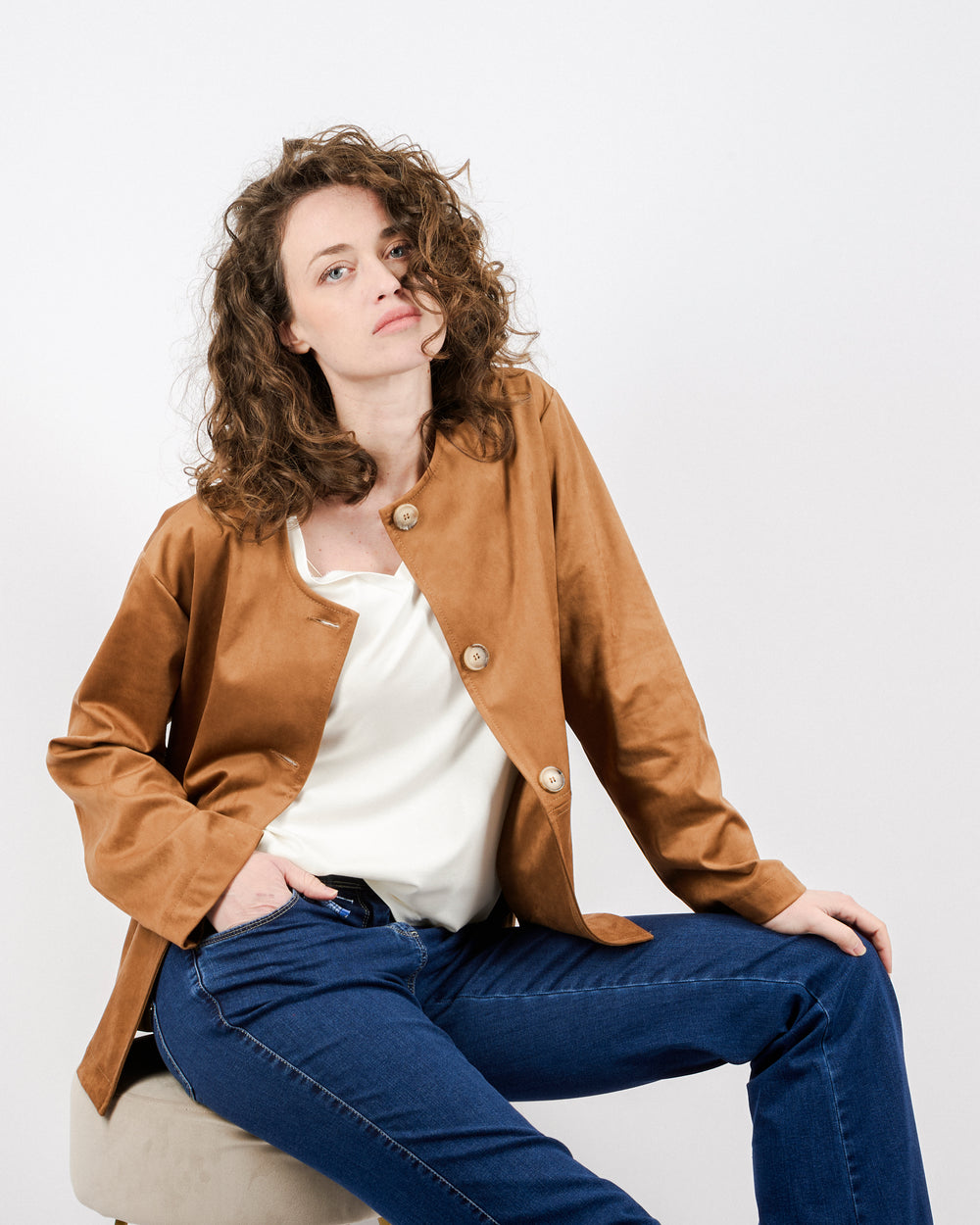 Giorgio Valeri - Abbigliamento Donna Elegante e di Tendenza